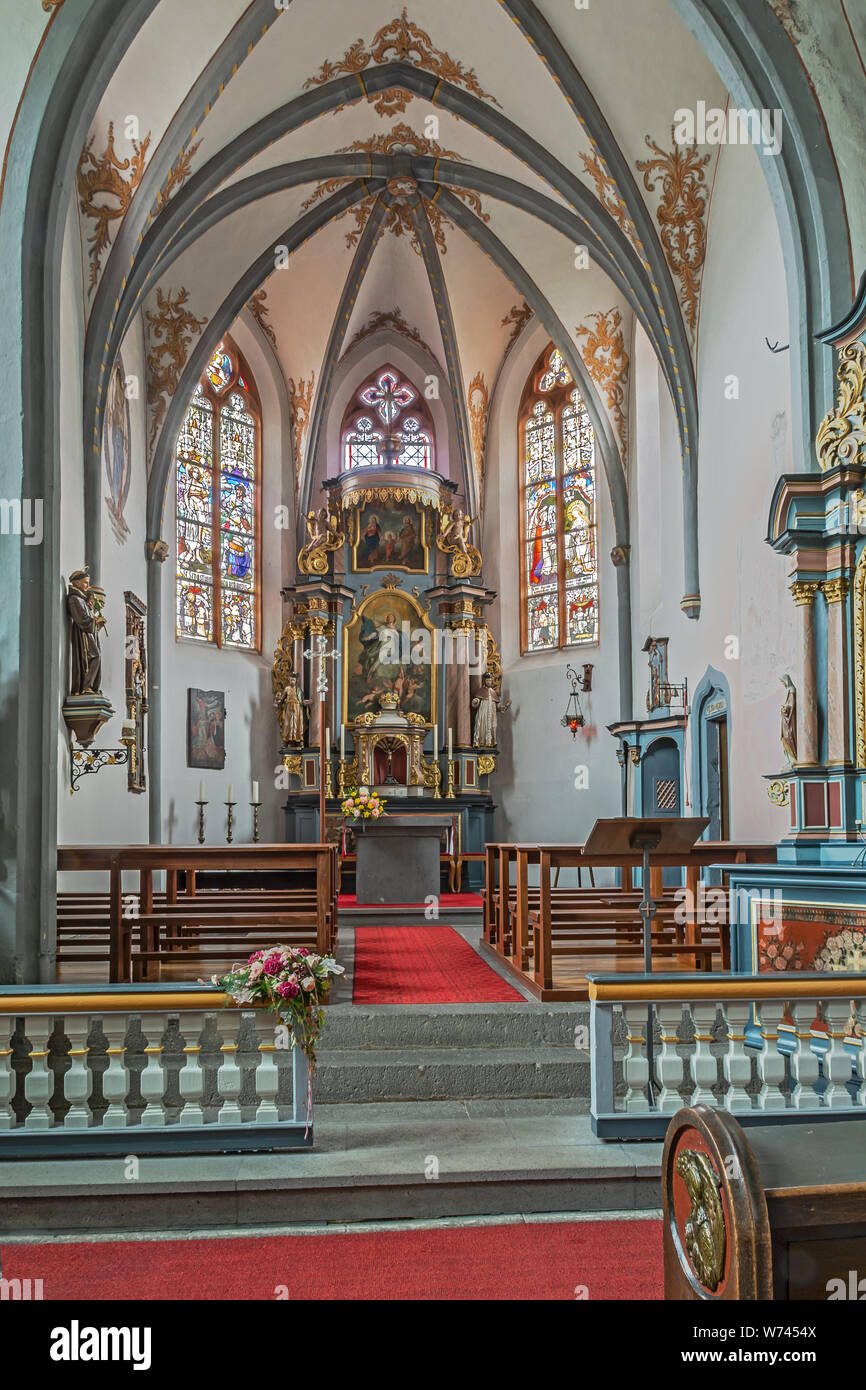 Innenraum Der Kirche Maria Himmelfahrt Stockfotos und -bilder Kaufen - Alamy