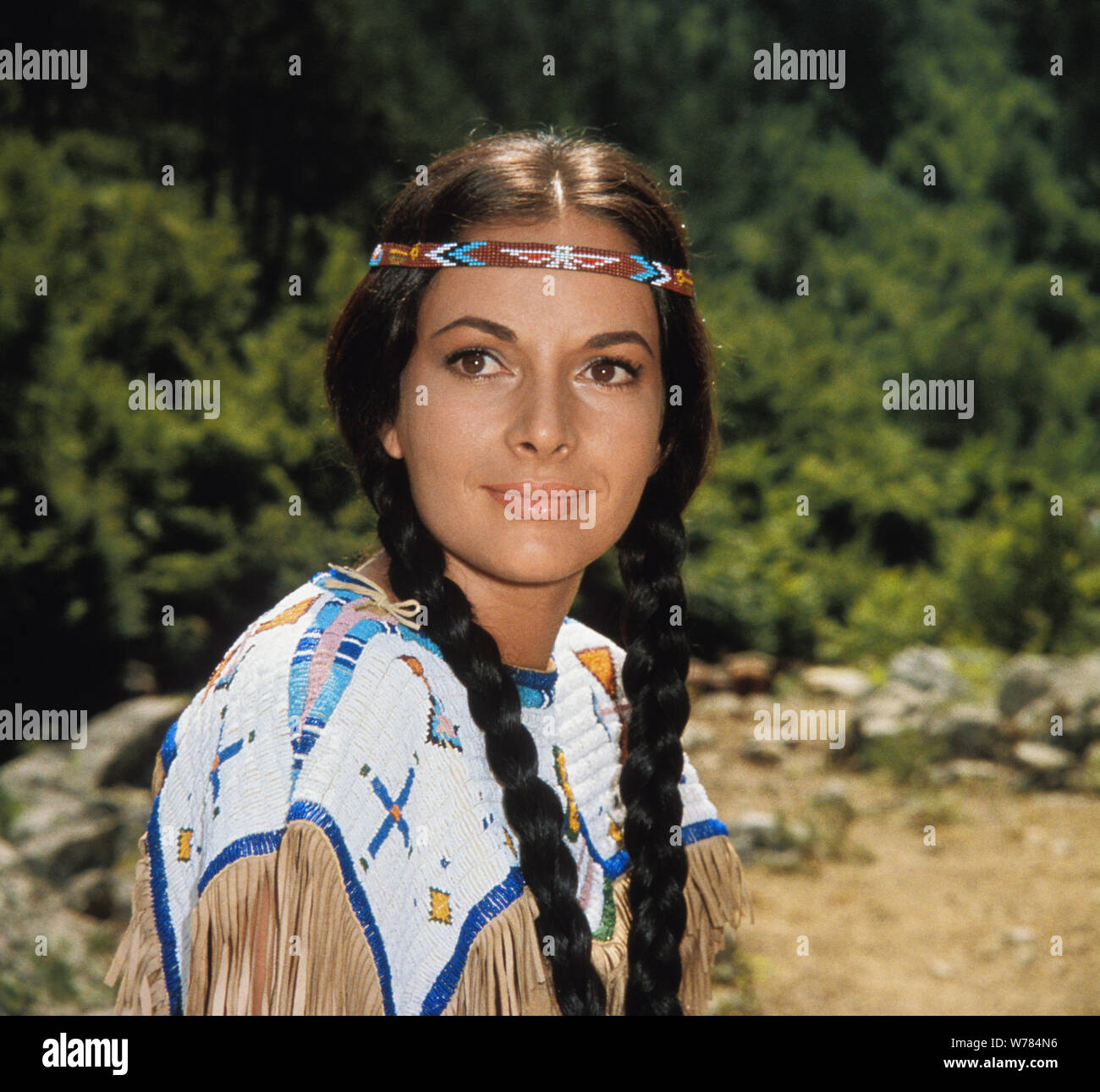 Winnetou Der Rote Herr Winnetou 2 Teil Stockfotos und -bilder Kaufen ...