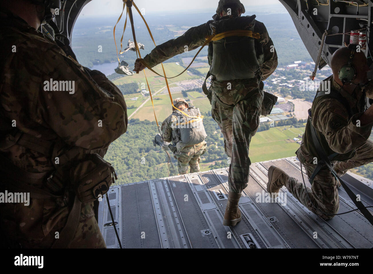 Burg drop zone -Fotos und -Bildmaterial in hoher Auflösung – Alamy