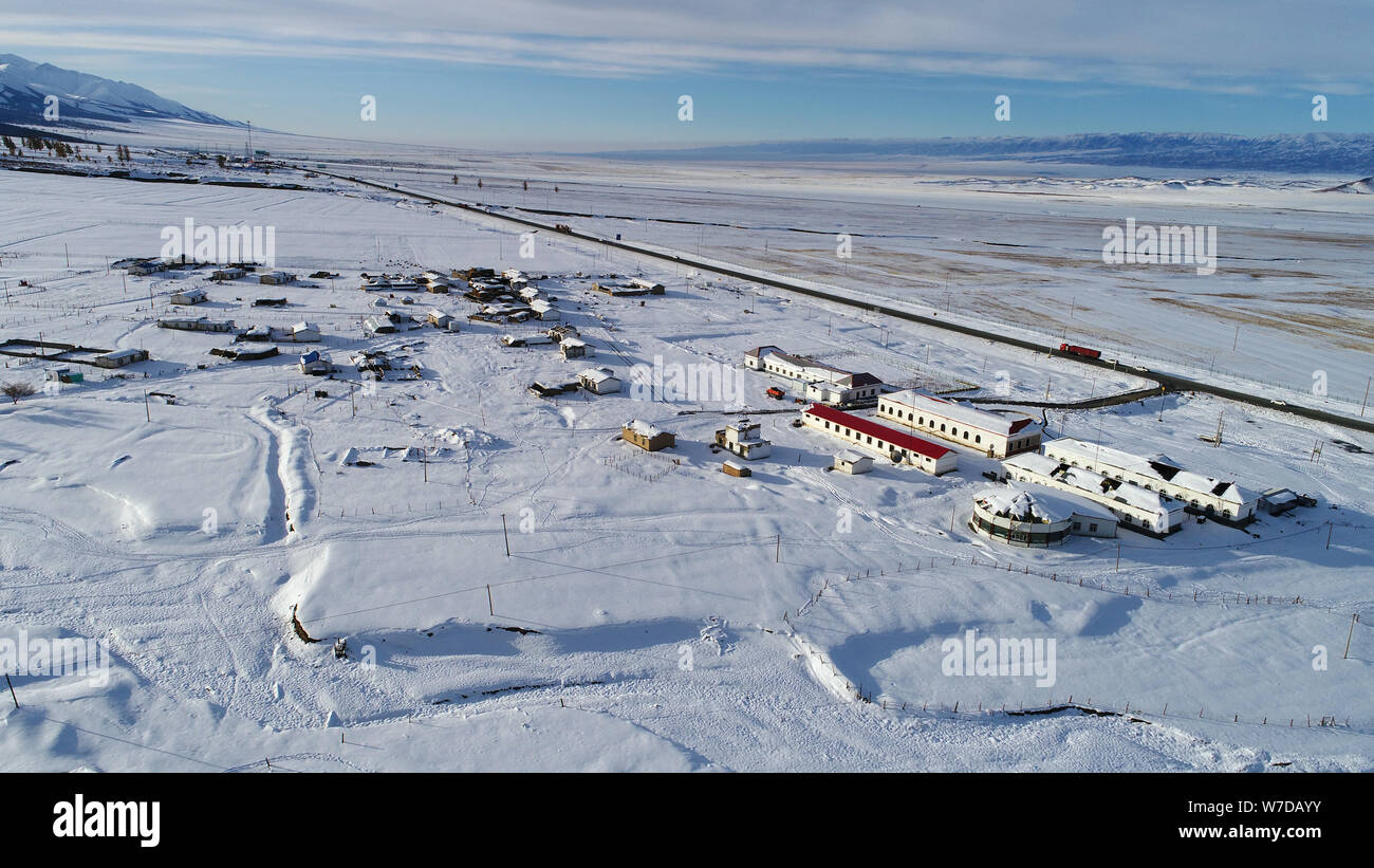 Balikun -Fotos und -Bildmaterial in hoher Auflösung – Alamy
