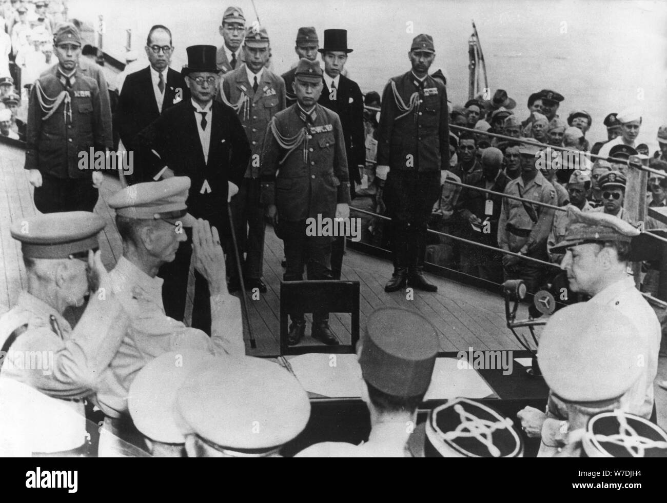 Japanische kapitulation -Fotos und -Bildmaterial in hoher Auflösung – Alamy