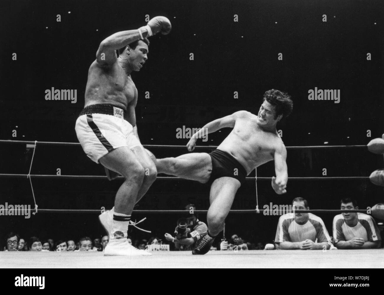 Anthony inoki -Fotos und -Bildmaterial in hoher Auflösung – Alamy