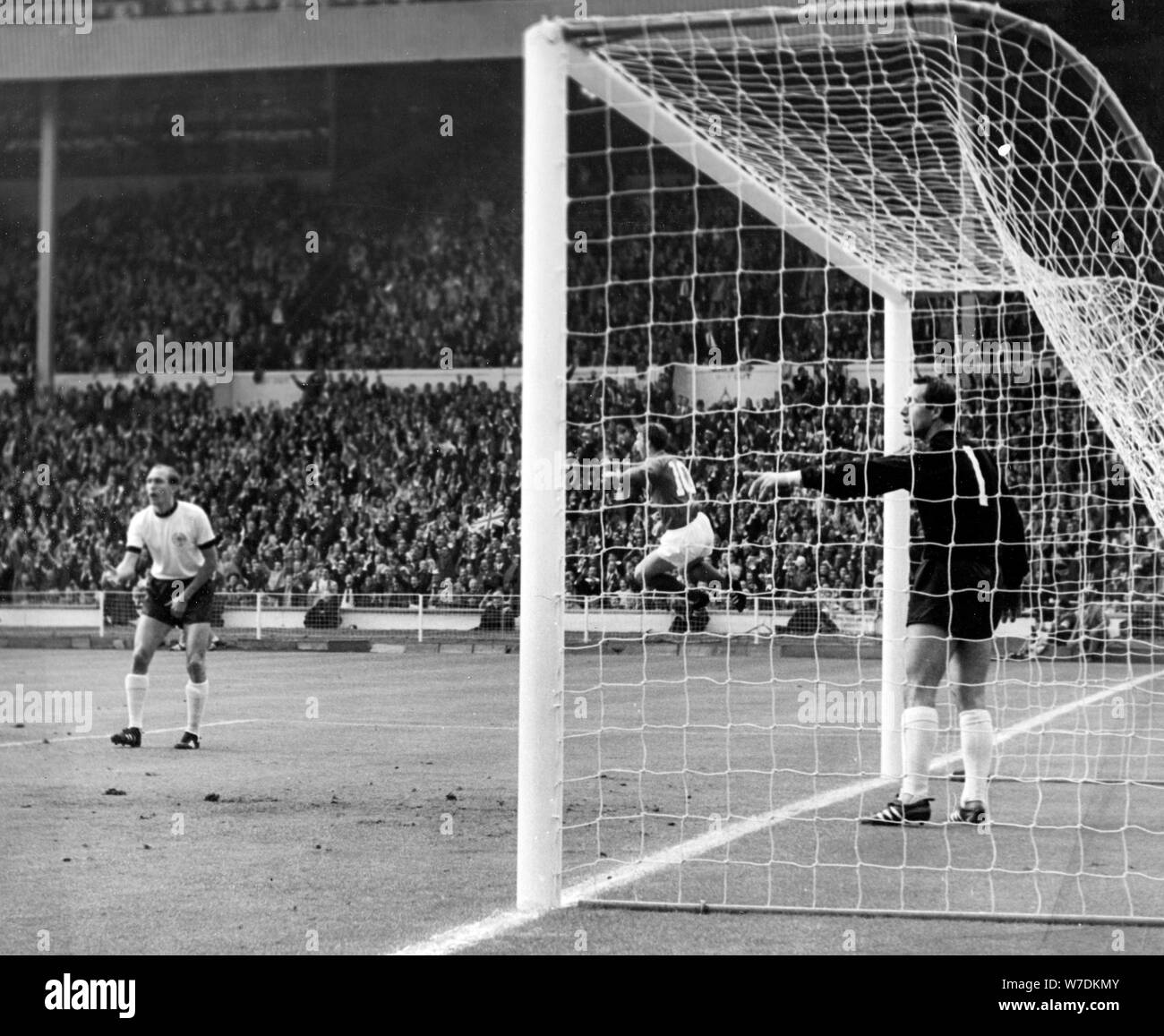 Wm finale wembley -Fotos und -Bildmaterial in hoher Auflösung – Alamy