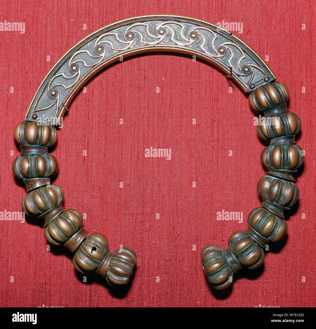 Torque celtic -Fotos und -Bildmaterial in hoher Auflösung – Alamy