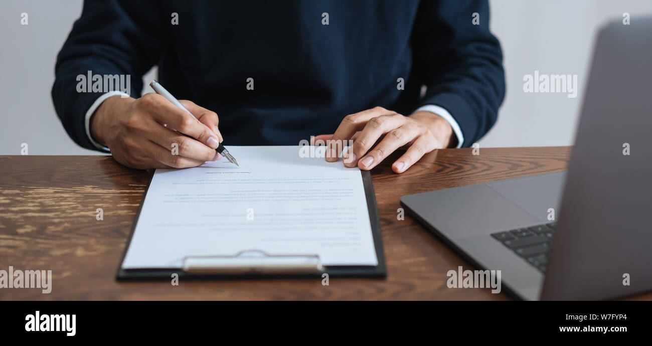Unterschrift handschrift -Fotos und -Bildmaterial in hoher Auflösung ...