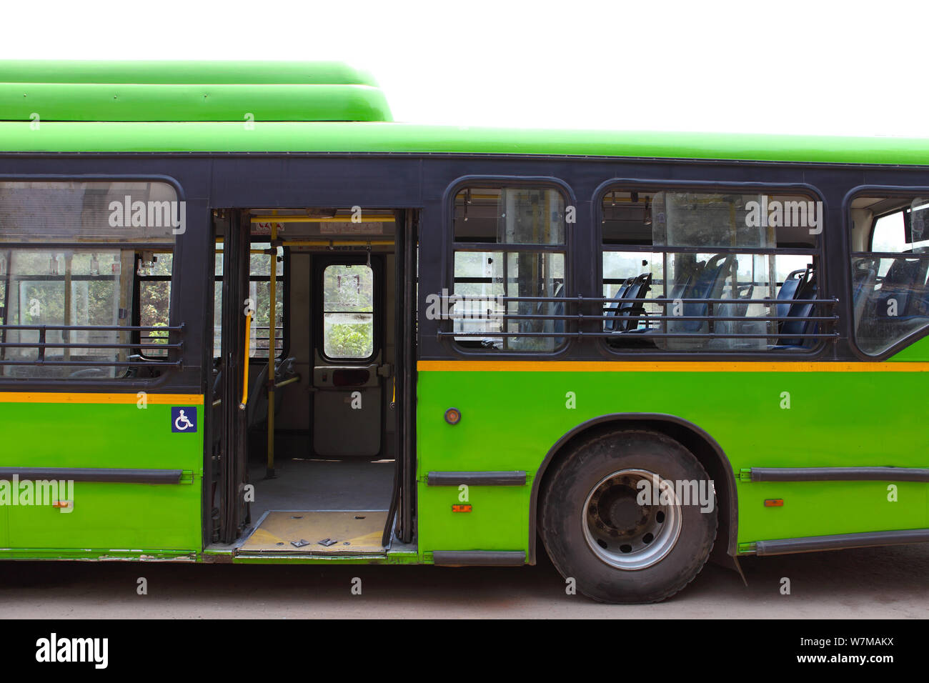 Dtc bus -Fotos und -Bildmaterial in hoher Auflösung – Alamy