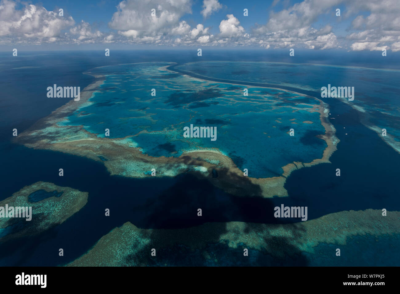 Reefs and atolls -Fotos und -Bildmaterial in hoher Auflösung – Alamy