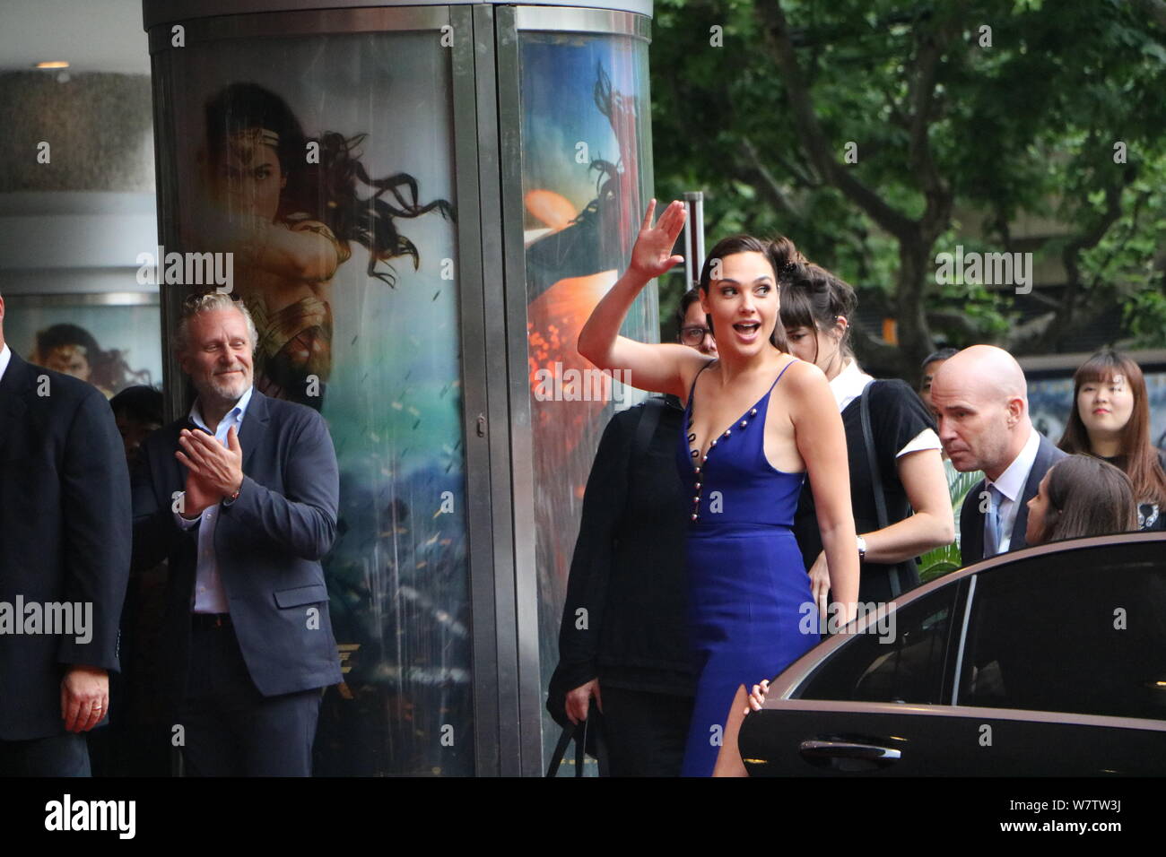 Israelische Schauspielerin und Model Gal Gadot kommt an eine Premiere ...