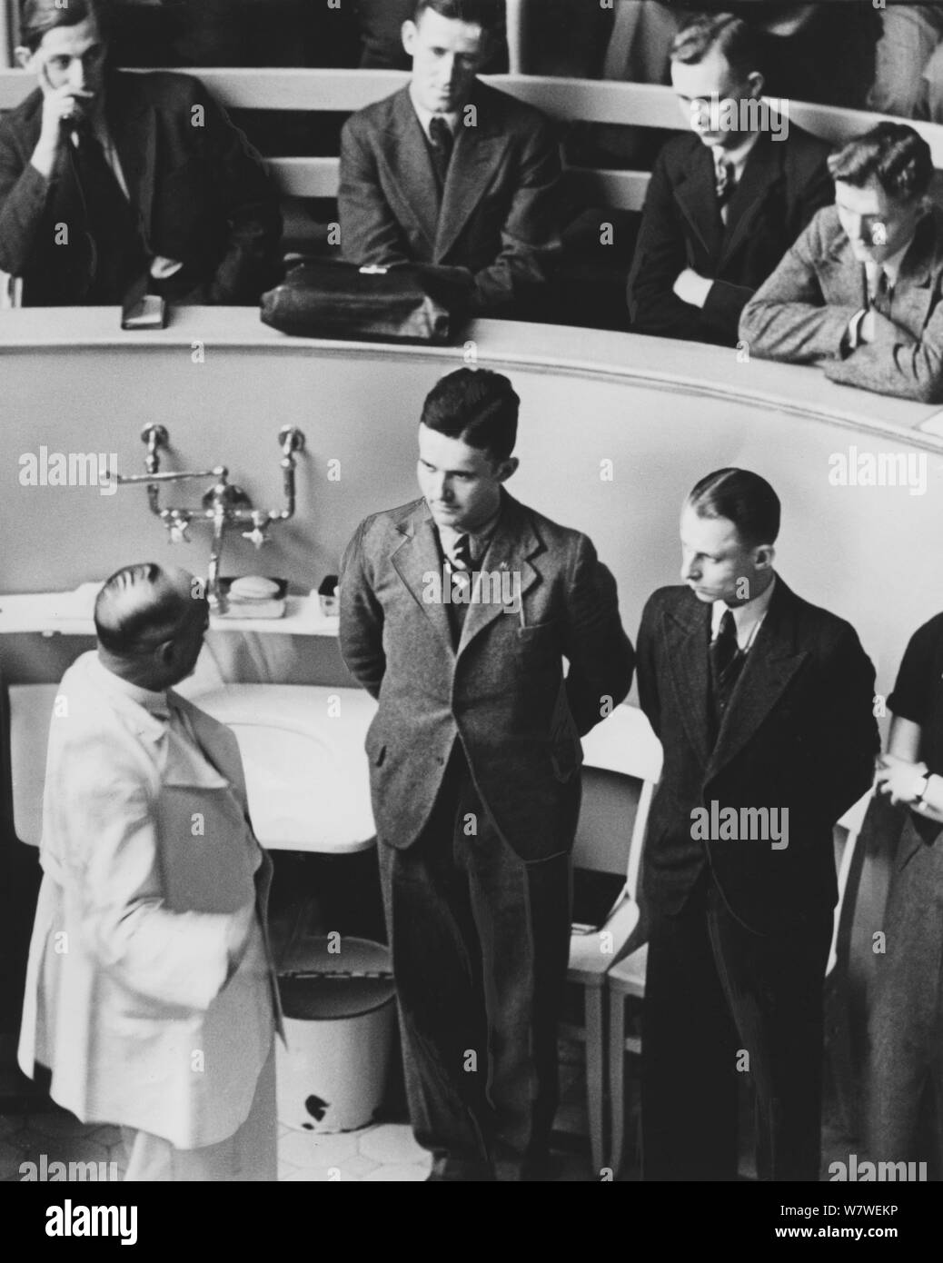 Ferdinand sauerbruch -Fotos und -Bildmaterial in hoher Auflösung – Alamy