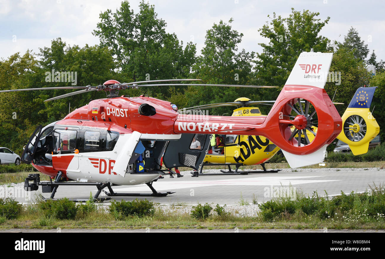 Adac rettungshubschrauber -Fotos und -Bildmaterial in hoher Auflösung ...