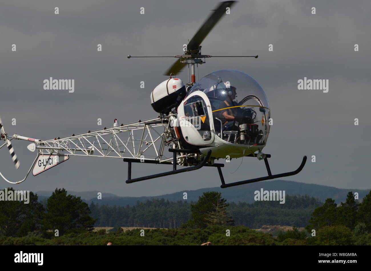 Bell helicopter -Fotos und -Bildmaterial in hoher Auflösung – Alamy