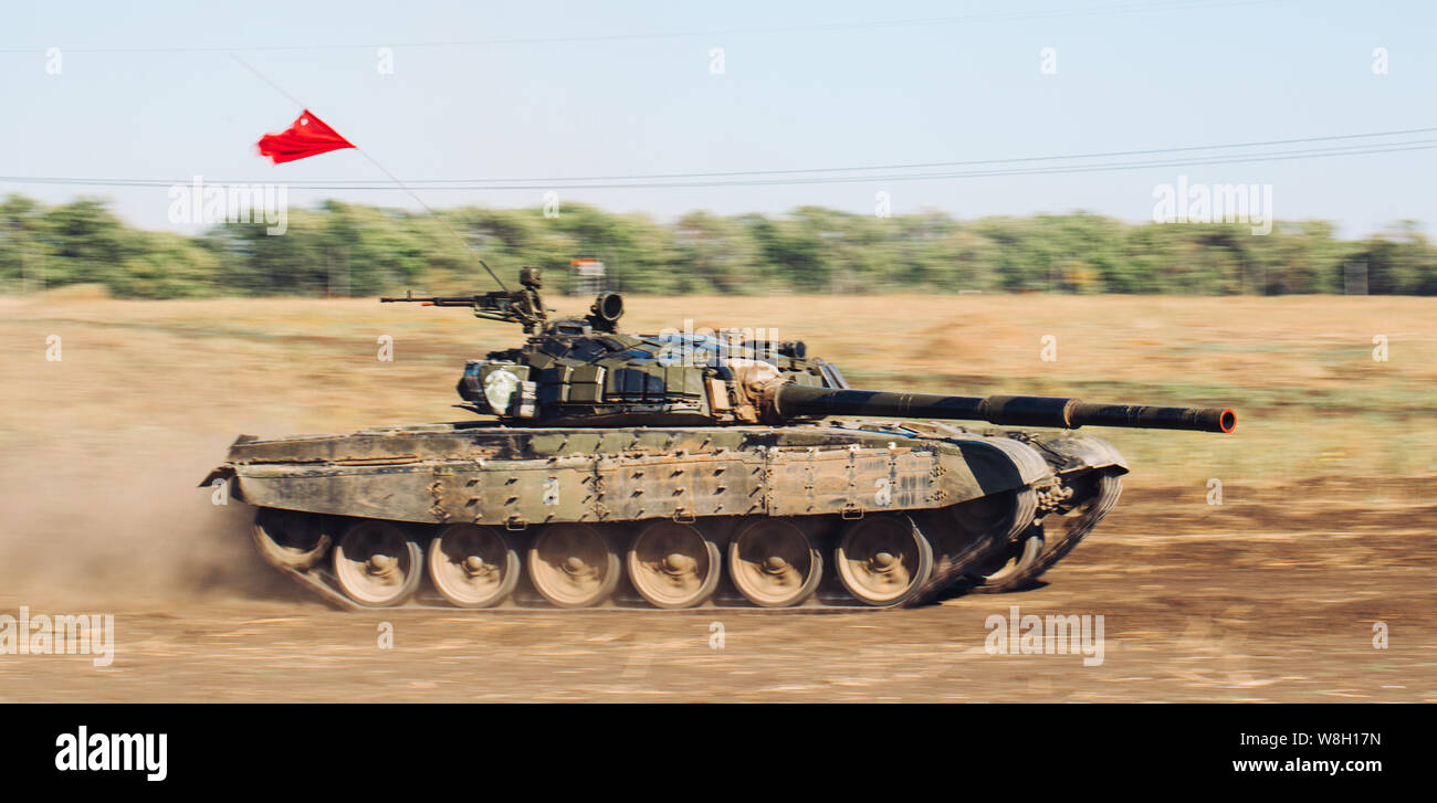 Armored Tank Stockfotos und -bilder Kaufen - Alamy