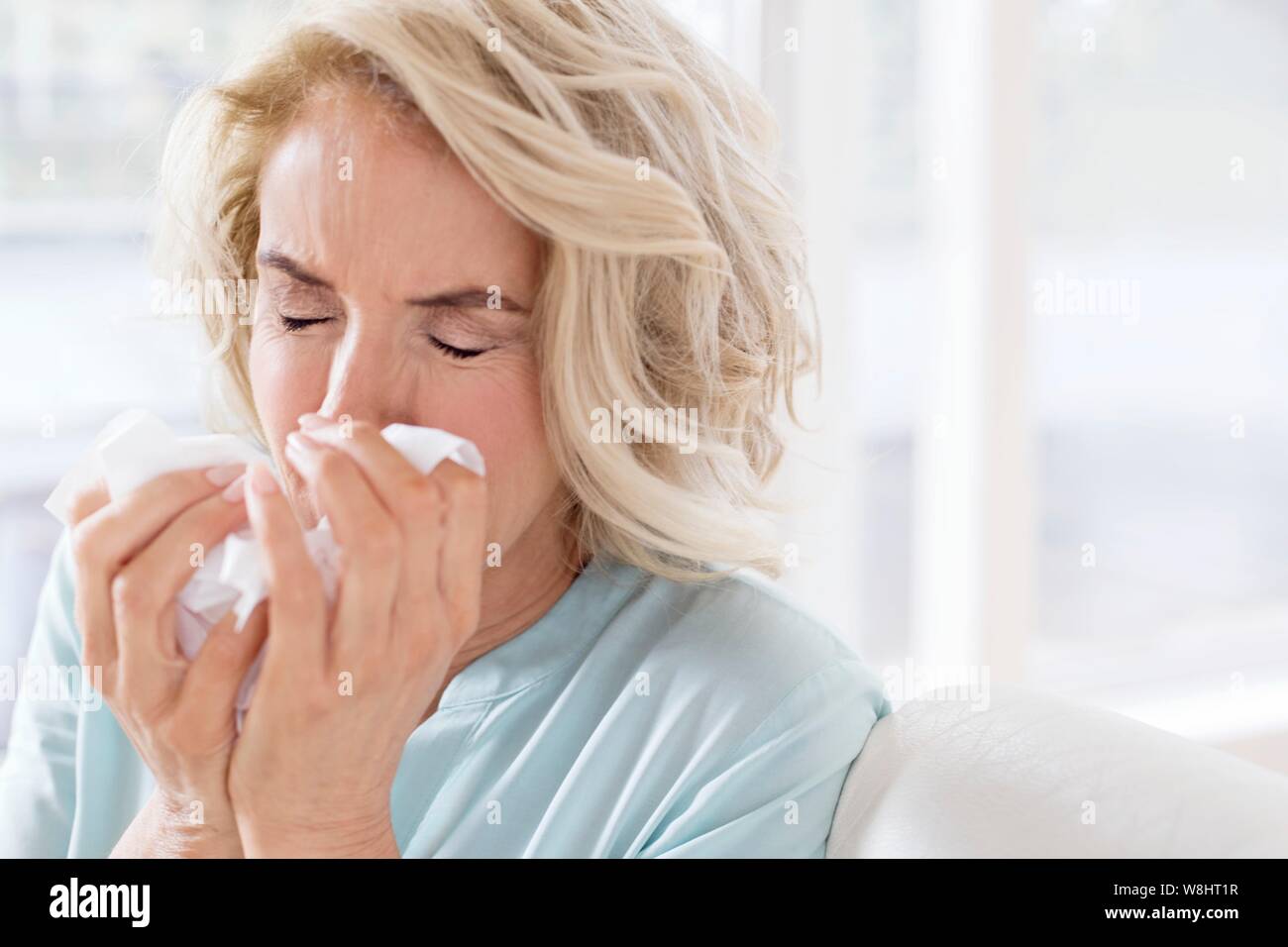 Common cold -Fotos und -Bildmaterial in hoher Auflösung – Alamy