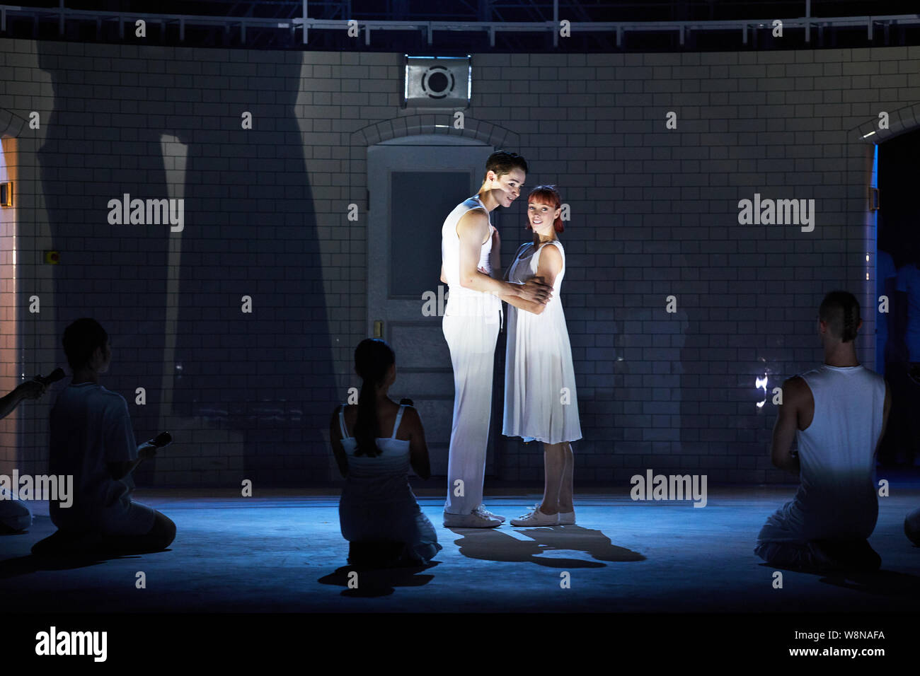 Matthew Bourne 'Romeo und Julia' in Sadler's Wells LONDON, ENGLAND ...