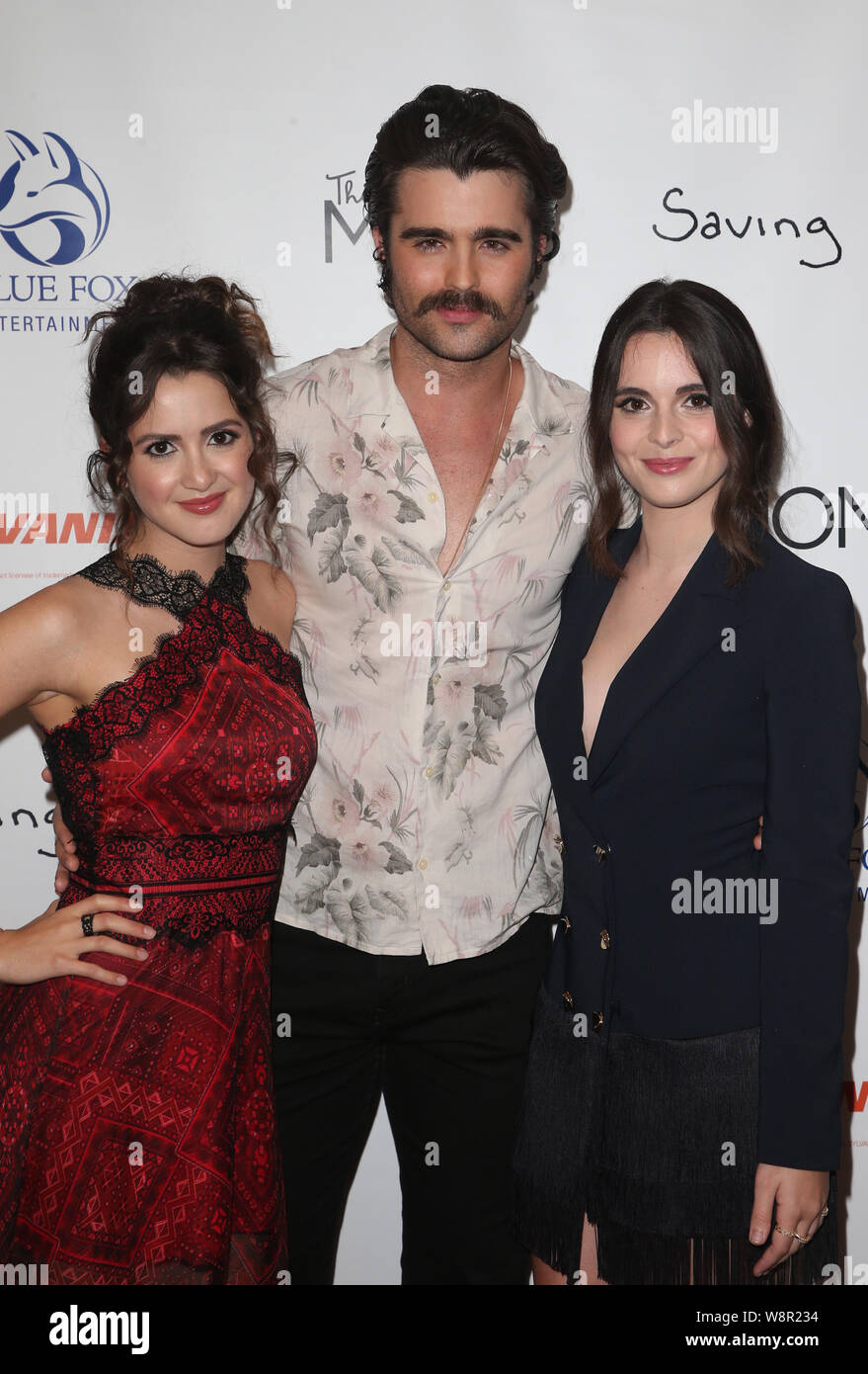 Die Macher von Sylvania host a Mamarazzi Event mit: Laura Marano ...