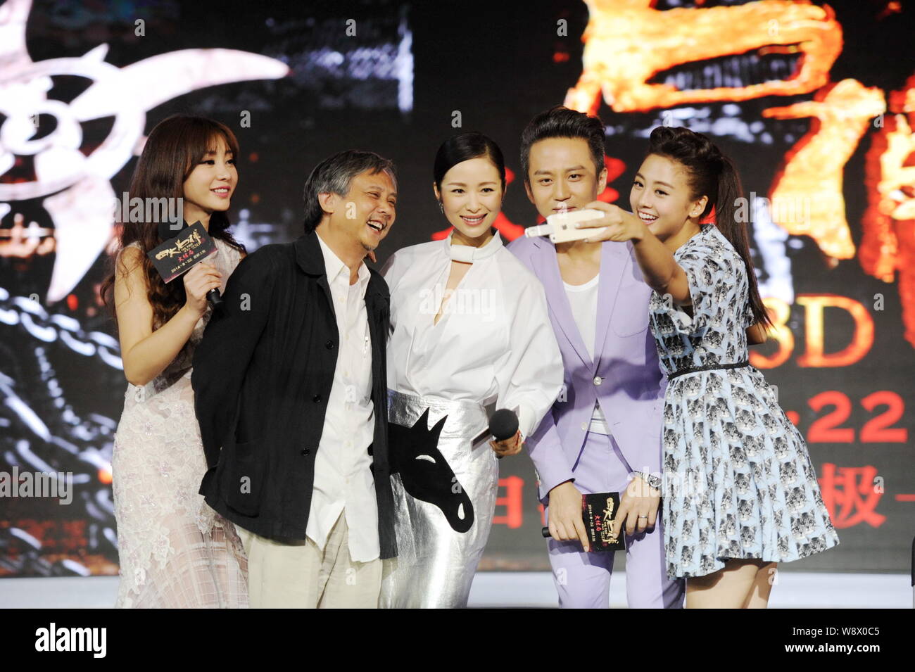 (Von links) chinesische Schauspielerin Liu Yan, Hong Kong Regie Gordon Chan, chinesische ...