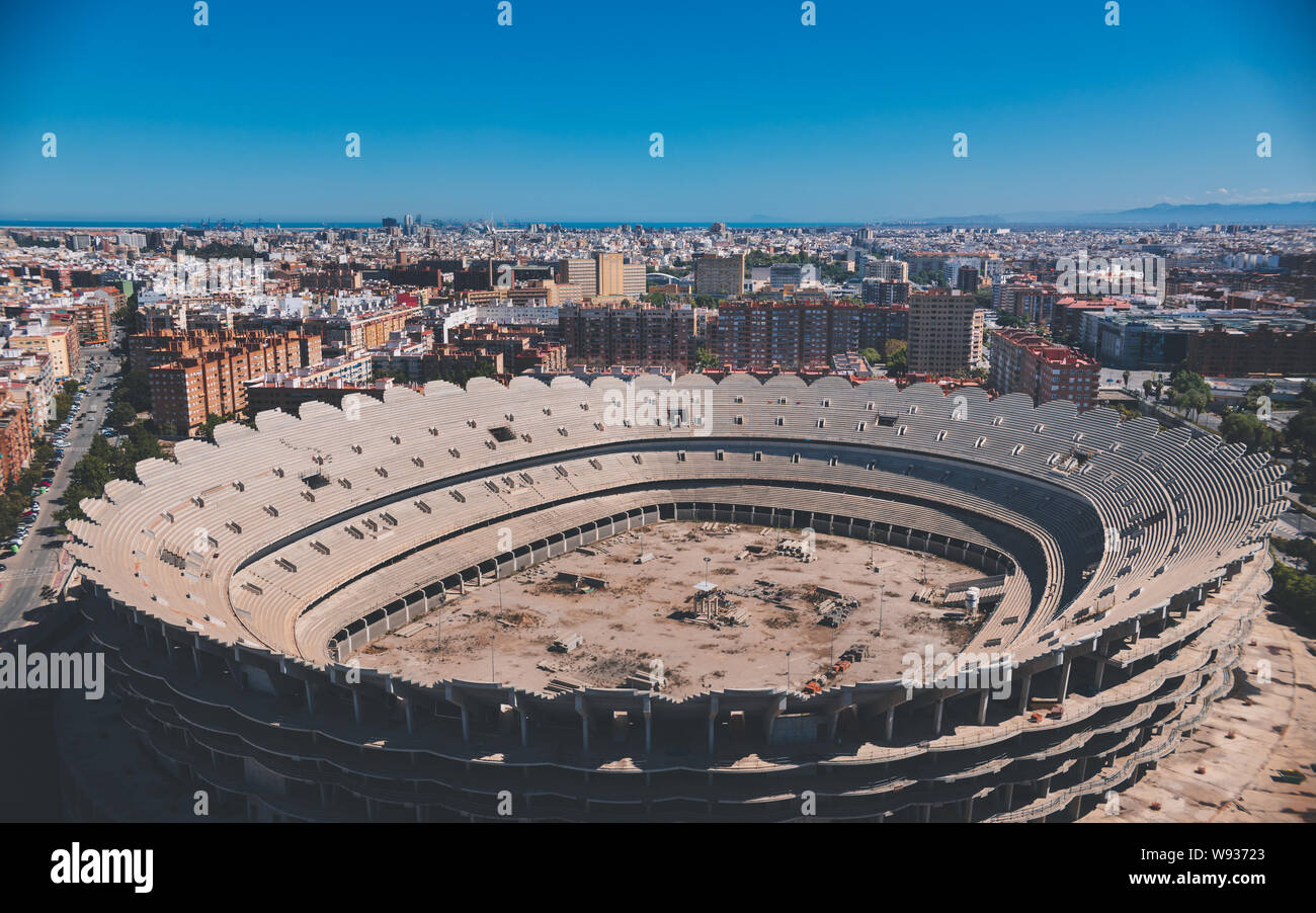 Valencia stadion luftbild -Fotos und -Bildmaterial in hoher Auflösung ...
