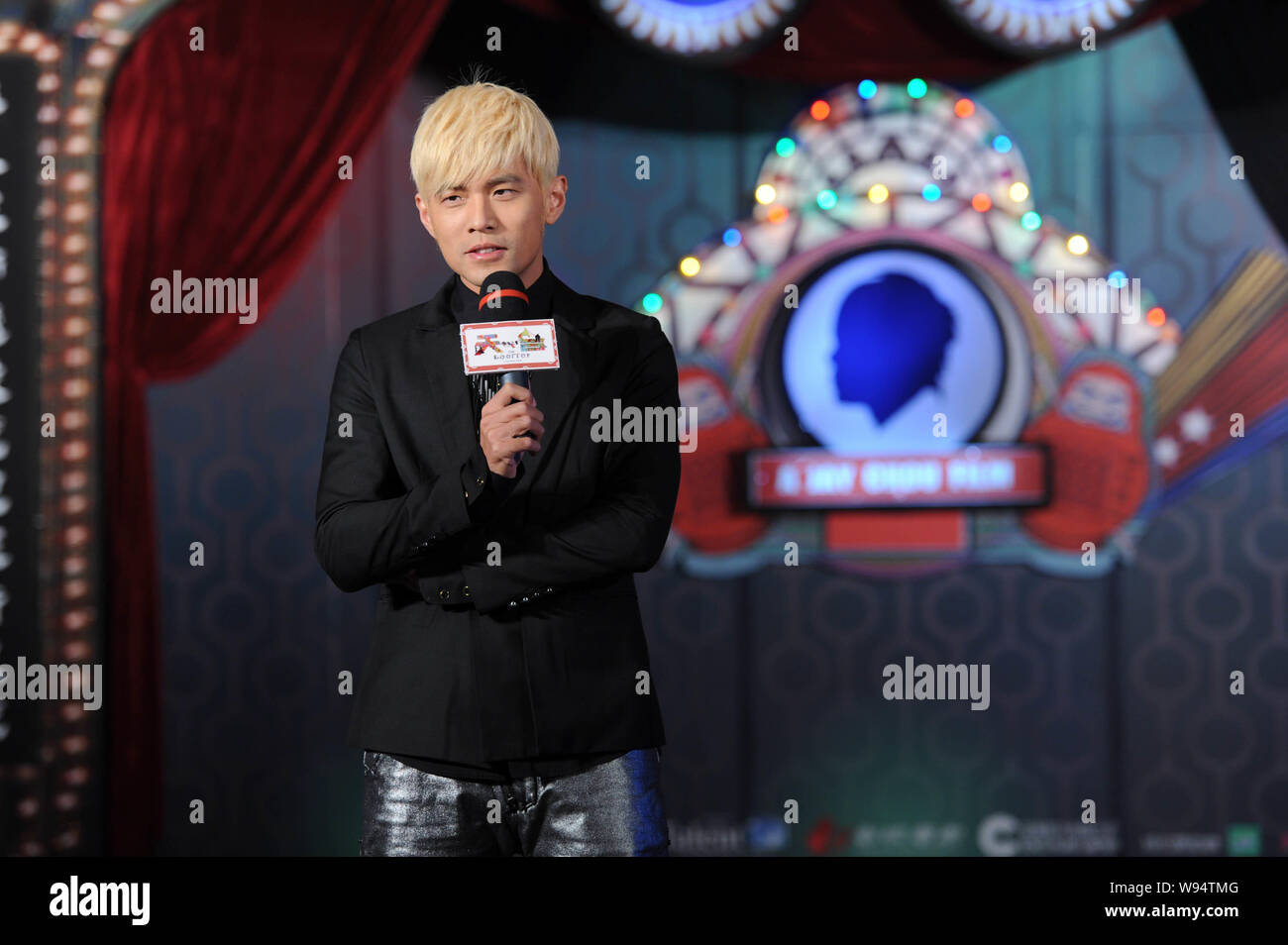Taiwanesische Sänger und Schauspieler Jay Chou reagiert auf einer ...