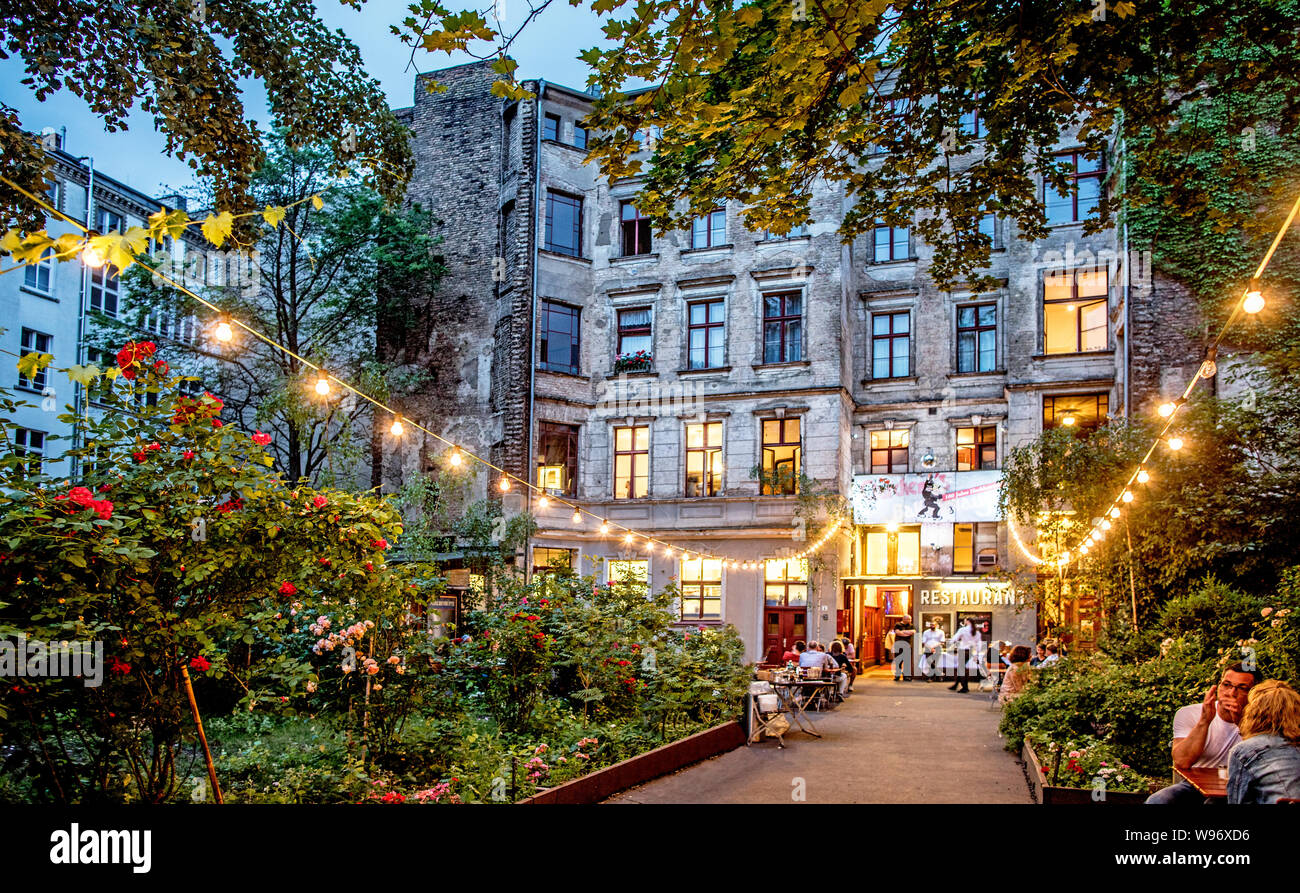 Fabelhafte Claerchens Ballhaus Berlin Fotos