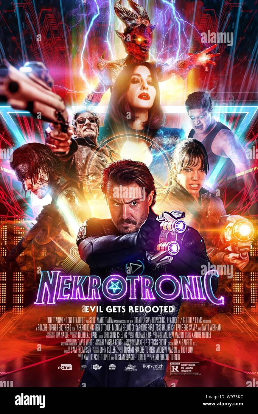NEKROTRONIC, uns Poster, im Uhrzeigersinn, von oben: Monica Bellucci ...