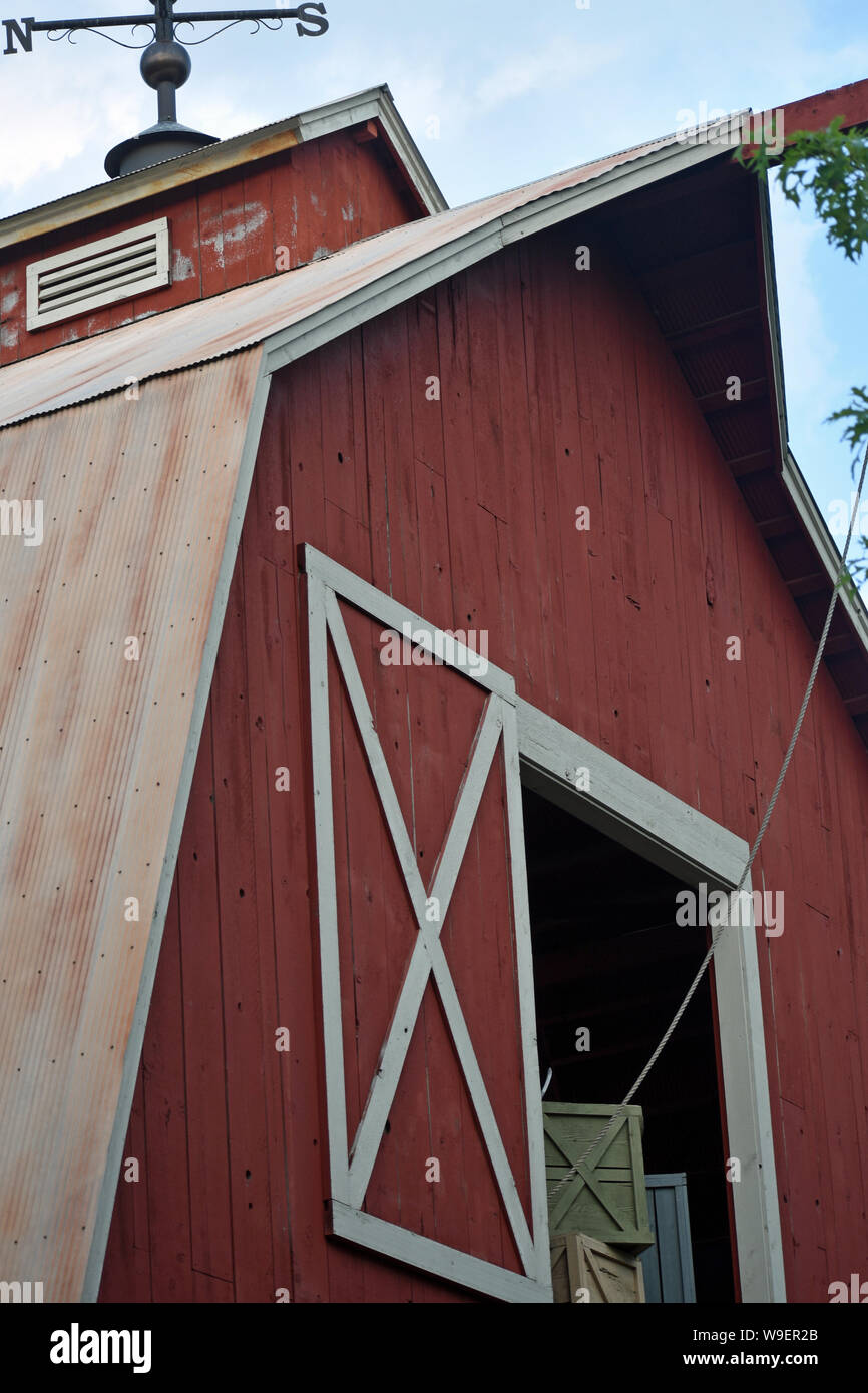 Heuboden in der Scheune Stockfotografie - Alamy