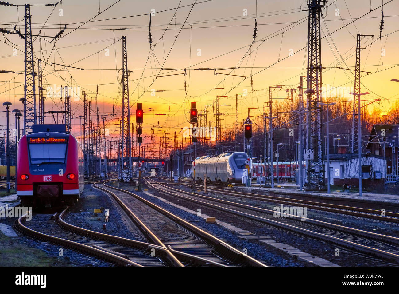 Deutsche bahn gleise -Fotos und -Bildmaterial in hoher Auflösung – Alamy