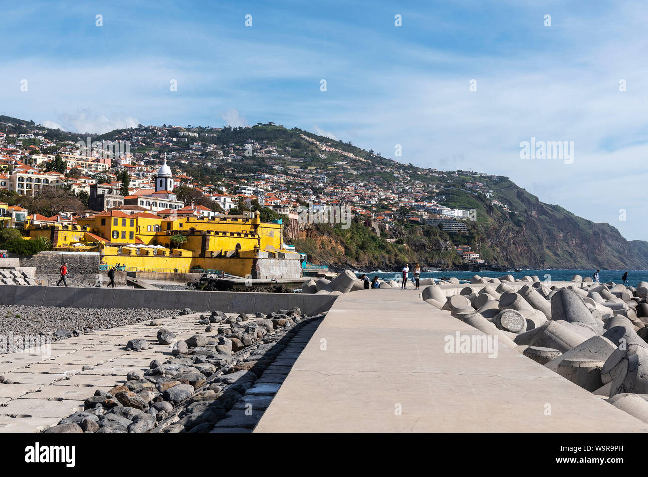 Funchal promenade madeira portugal -Fotos und -Bildmaterial in hoher ...