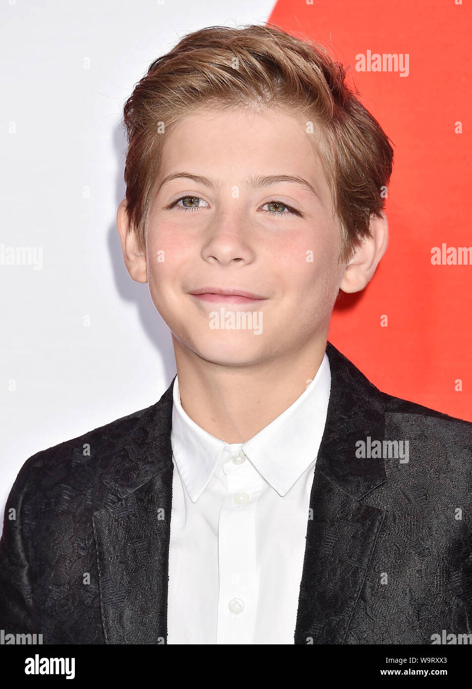 Jacob tremblay red carpet event -Fotos und -Bildmaterial in hoher ...