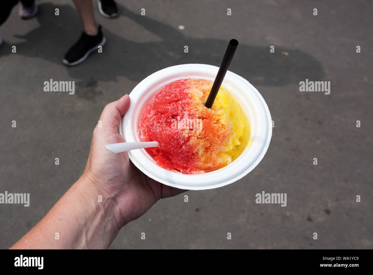 Mauerpark markt berlin -Fotos und -Bildmaterial in hoher Auflösung – Alamy
