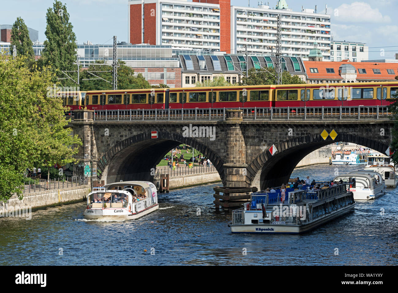 Berlin spree fluss -Fotos und -Bildmaterial in hoher Auflösung – Alamy