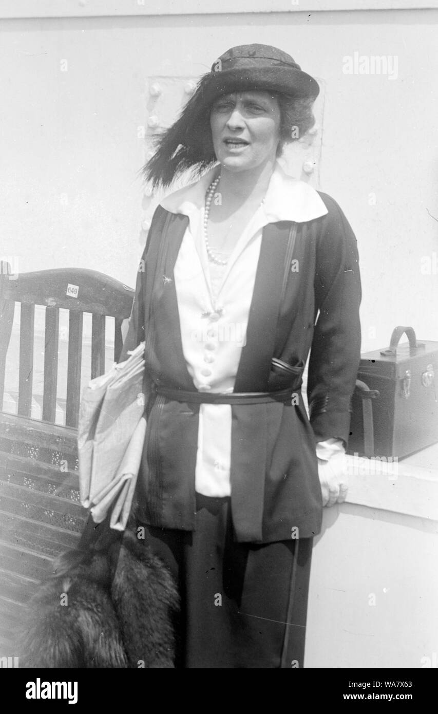 Nancy hexer langhorne astor -Fotos und -Bildmaterial in hoher Auflösung ...