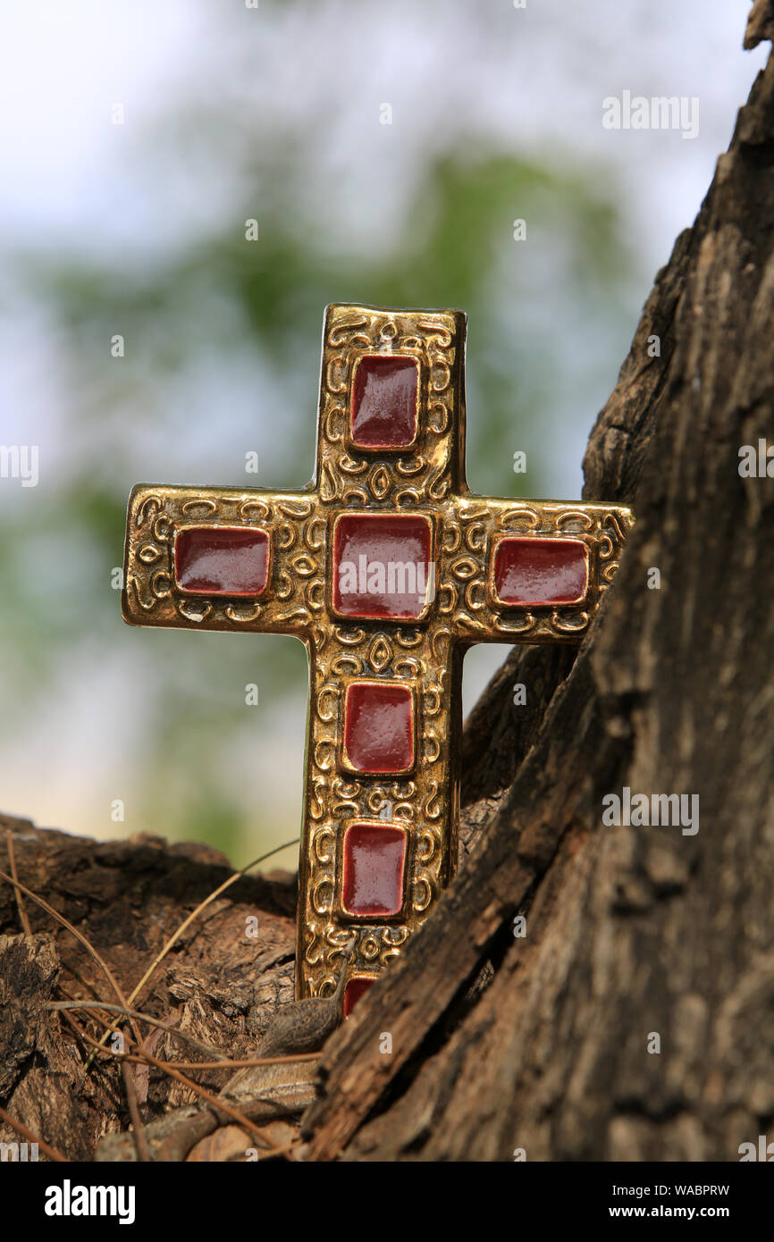 Croix rouges -Fotos und -Bildmaterial in hoher Auflösung – Alamy