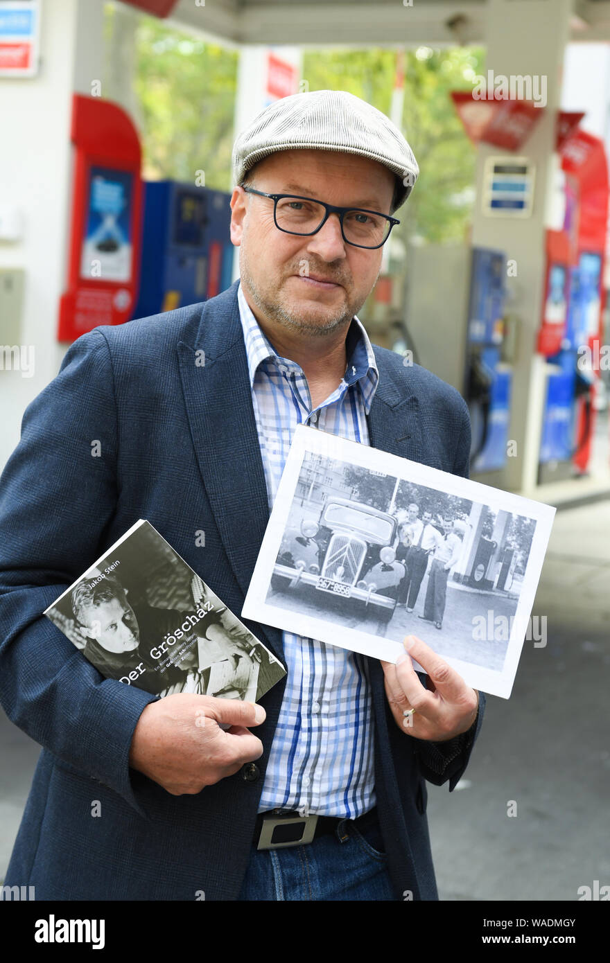 14. August 2019, Hessen, Frankfurt/Main: Der Autor, der nennt sich Jakob Stein, steht mit seinem ...