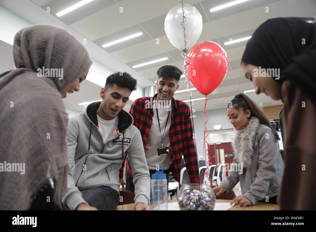 Haleema -Fotos und -Bildmaterial in hoher Auflösung – Alamy