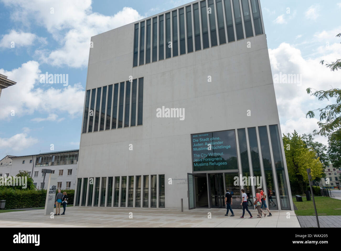 Das NS-Dokumentationszentrum München (Dokumentationszentrum für die ... Das NS-Dokumentationszentrum München (Dokumentationszentrum für die ...