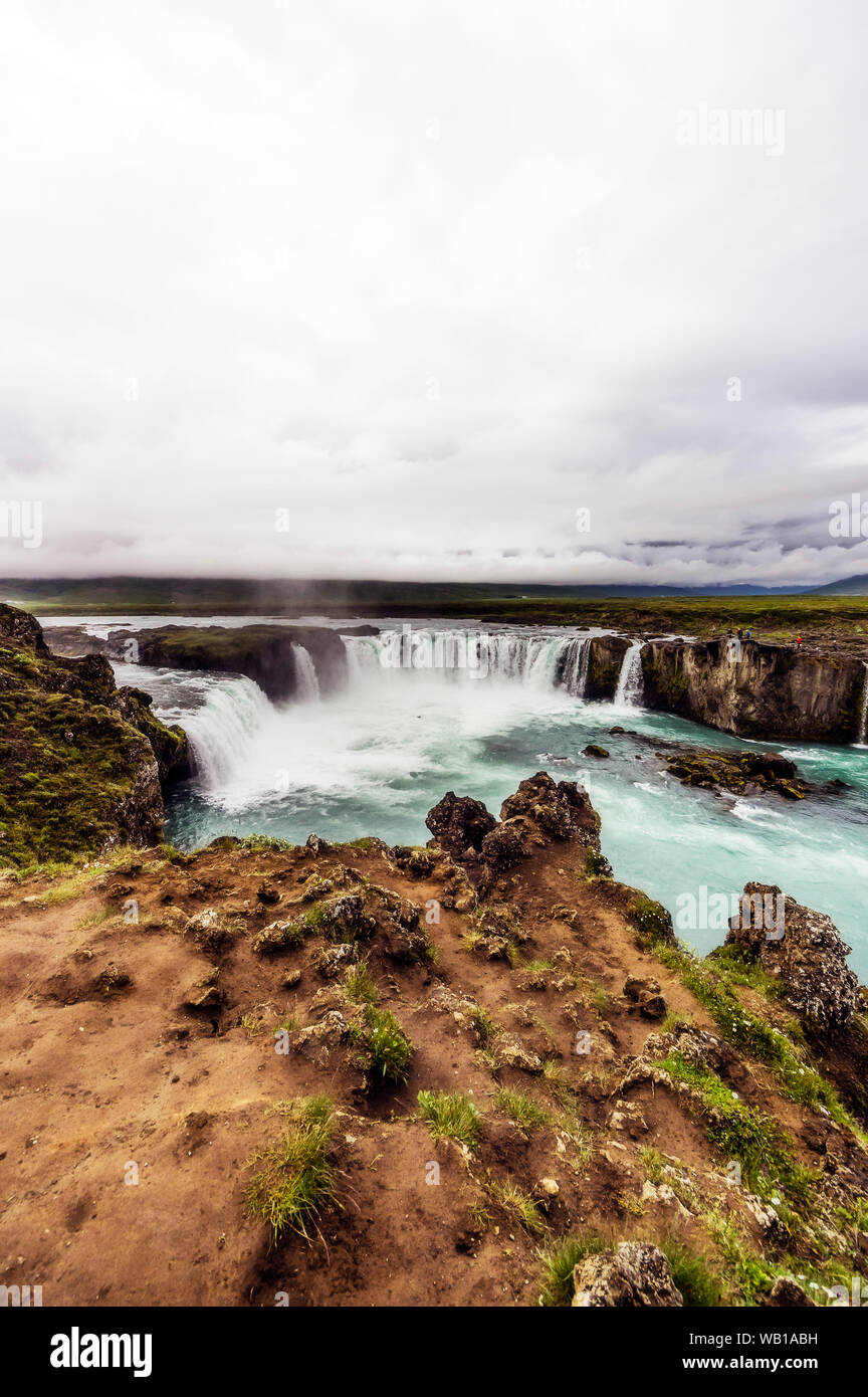 Island godafoss wasserfall -Fotos und -Bildmaterial in hoher Auflösung ...