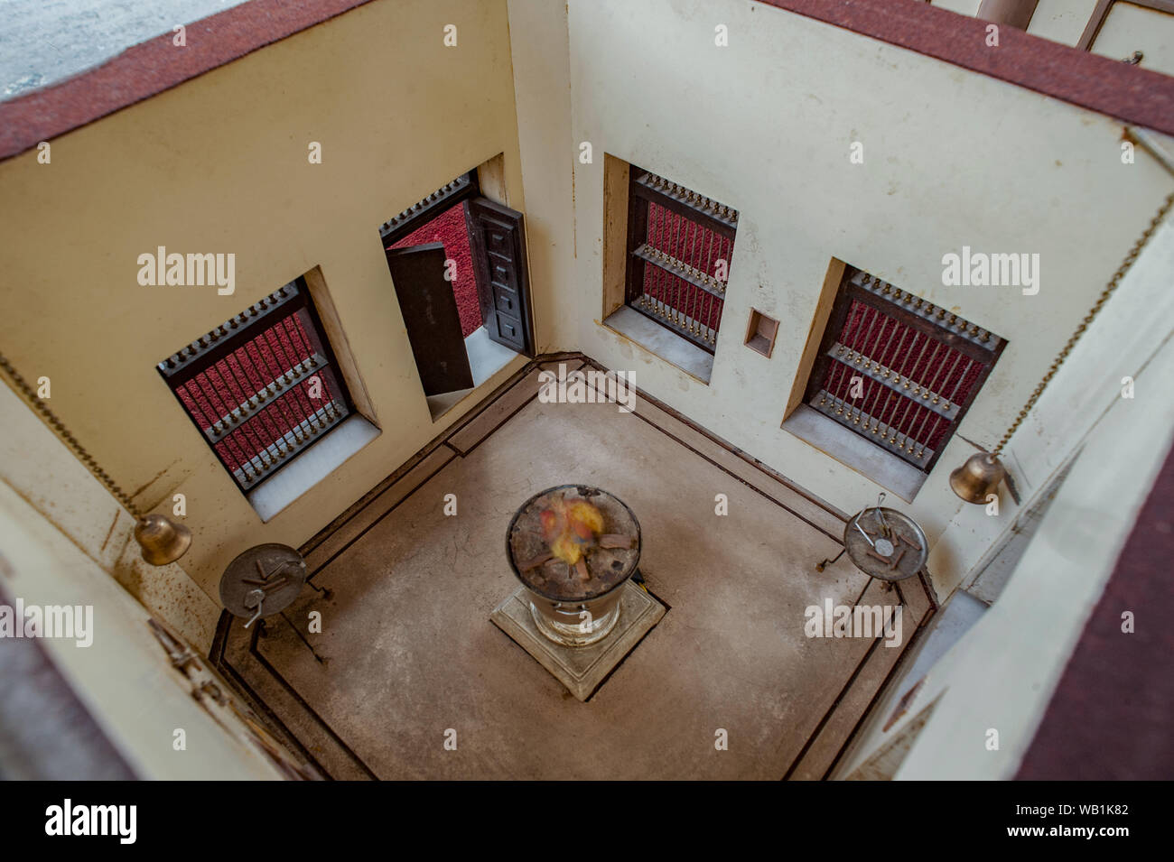 Zoroastrismus agiary -Fotos und -Bildmaterial in hoher Auflösung – Alamy