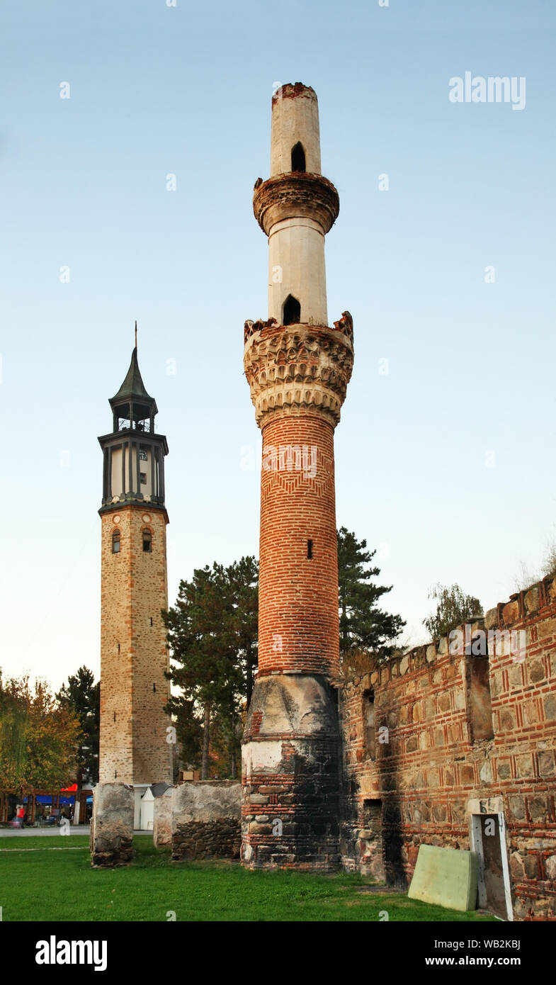 Basar Moschee (charshi Moschee) und Clock Tower in Prilep. Mazedonien ...