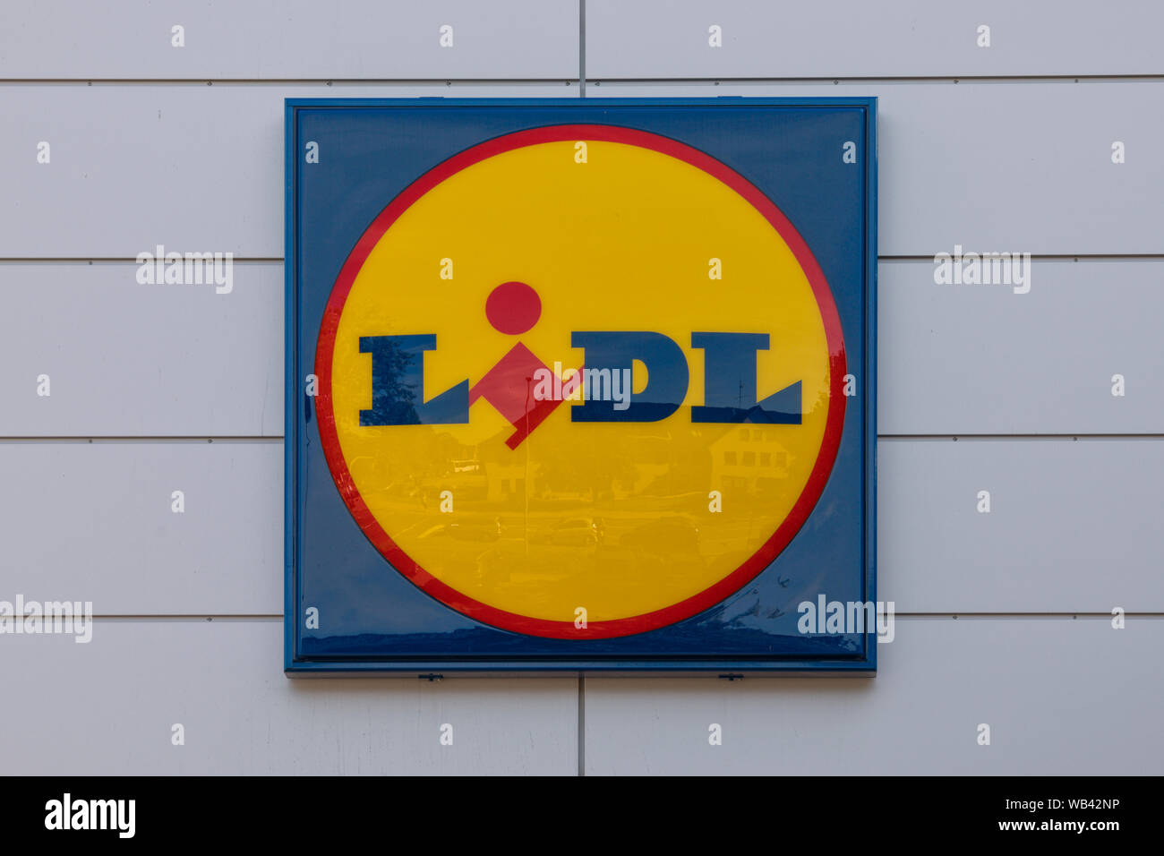 Firmenlogo Lidl Stockfotos und -bilder Kaufen - Alamy