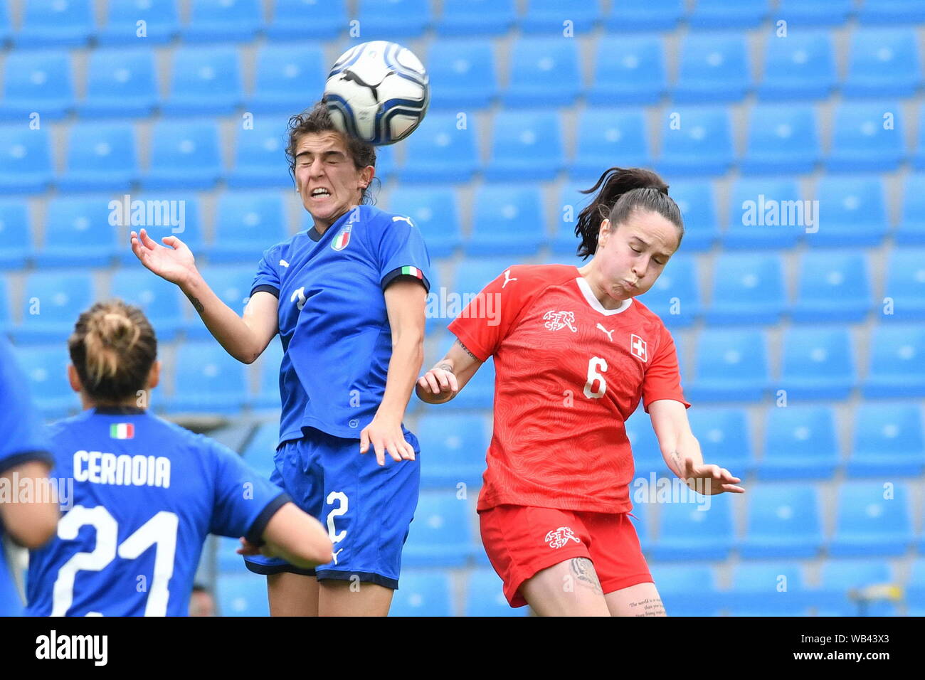 Frauen geraldine -Fotos und -Bildmaterial in hoher Auflösung – Alamy