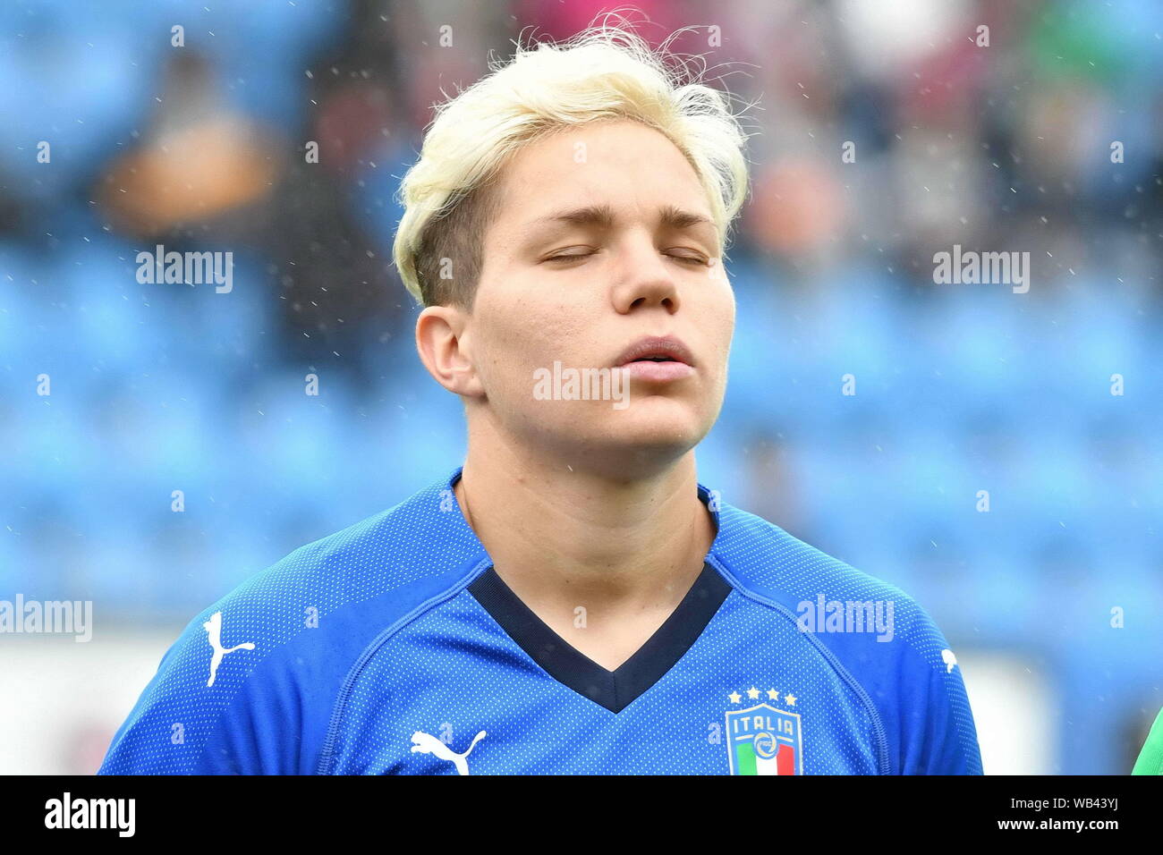 Elena linari aus italien -Fotos und -Bildmaterial in hoher Auflösung ...