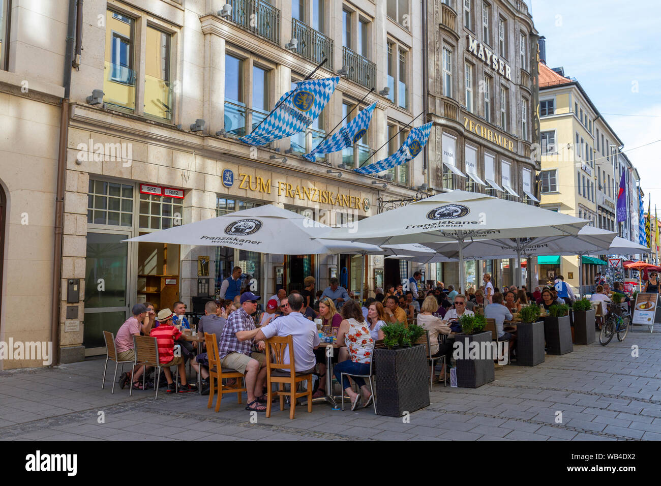 Das Restaurant Zum Franziskaner, eine Familie - Bayerisches Restaurant ...