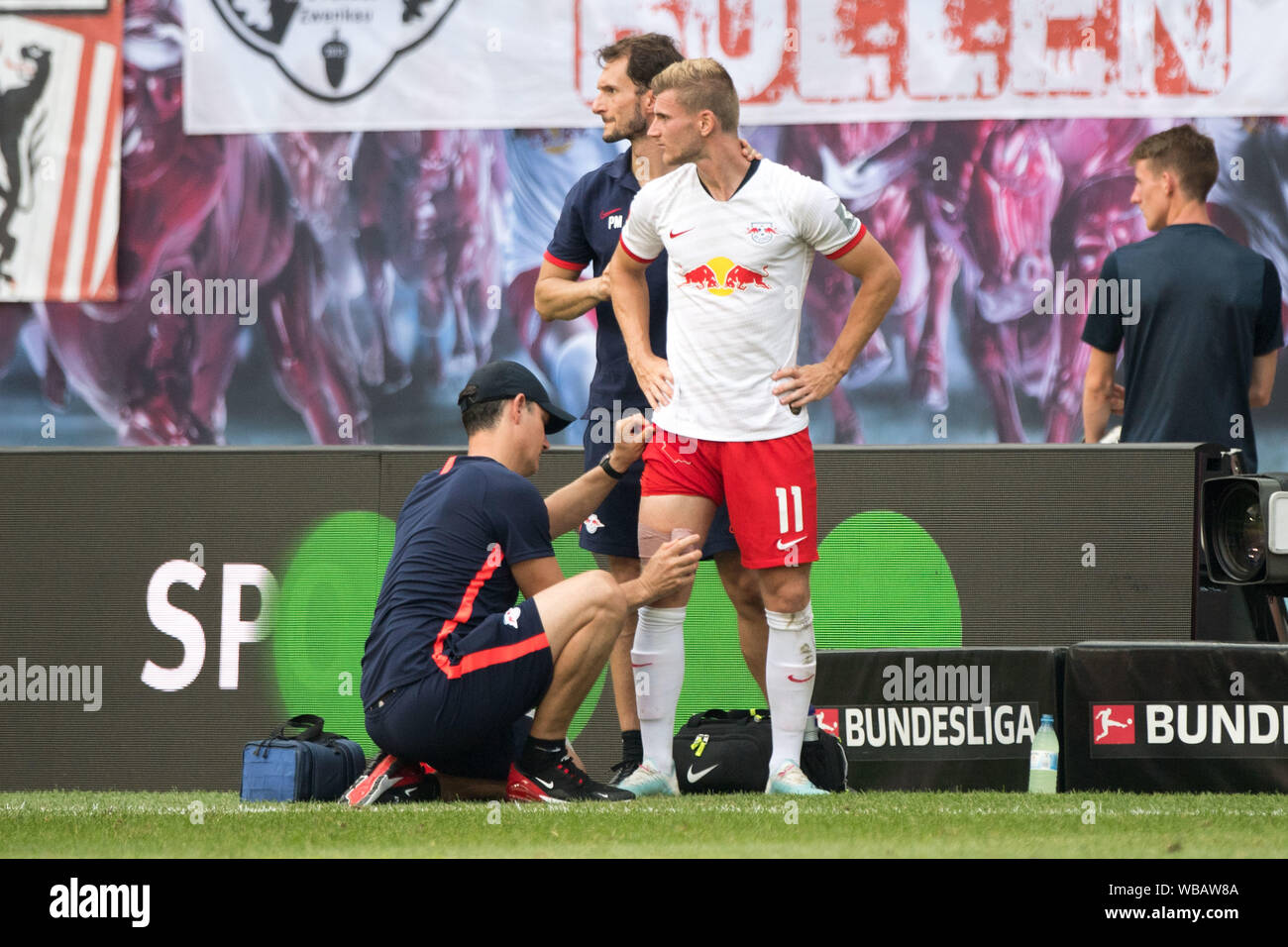 Timo werner injury -Fotos und -Bildmaterial in hoher Auflösung – Alamy