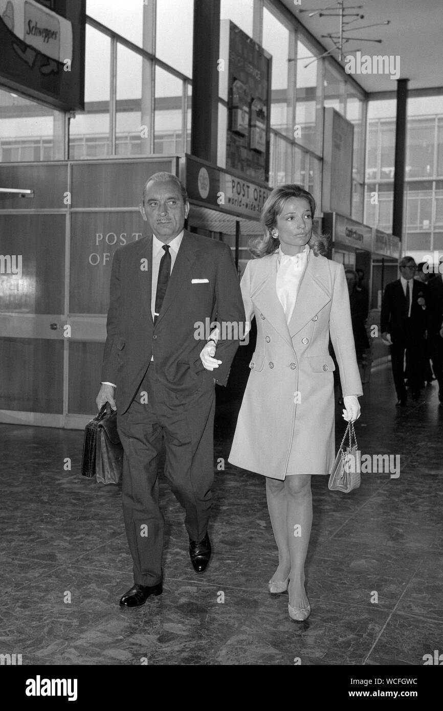 Jacqueline lee kennedy onassis -Fotos und -Bildmaterial in hoher ...