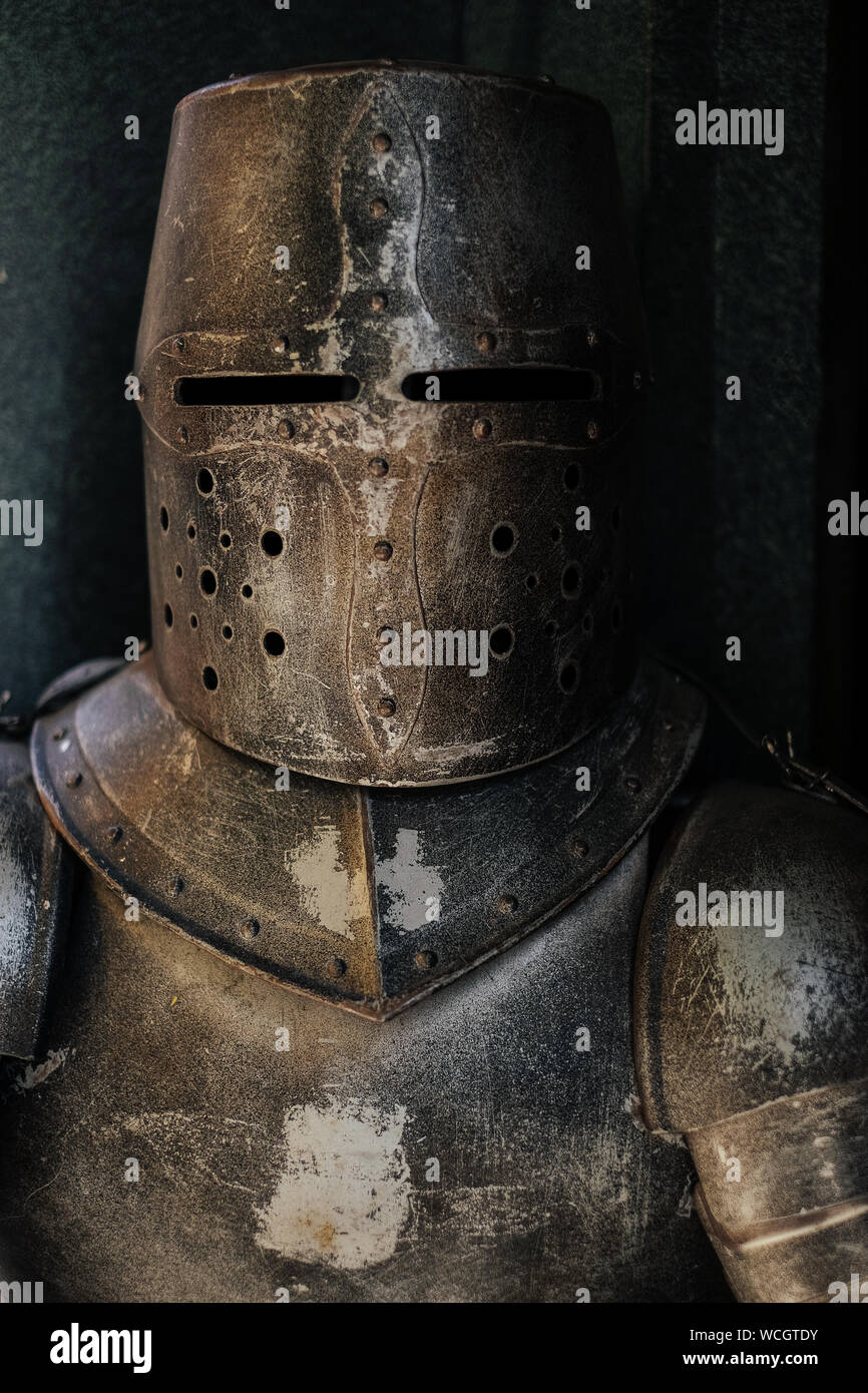 Medieval Knight Armor Stockfotos und -bilder Kaufen - Alamy