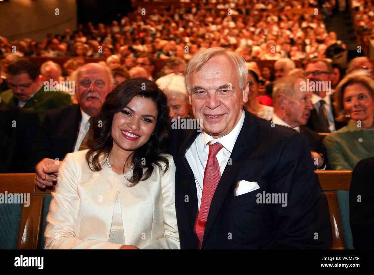 Daniela Weisser de Sosa und ihr Ehemann Alexander Pereira bei der ...