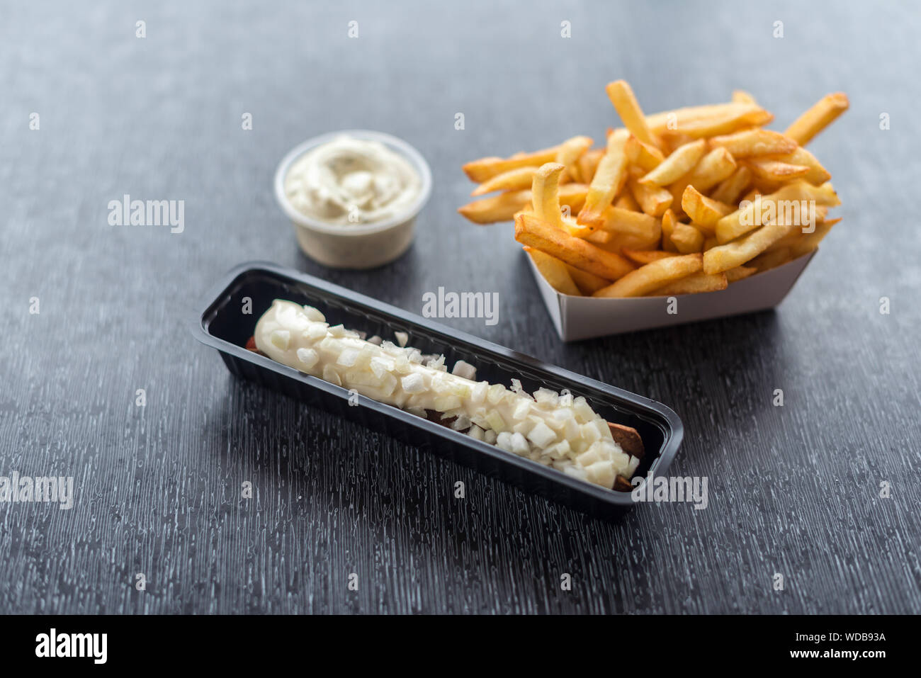 Frikandel speciaal -Fotos und -Bildmaterial in hoher Auflösung – Alamy