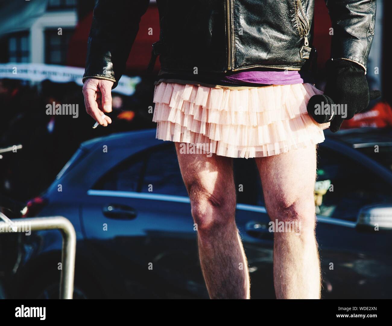 Wearing jacket and mini skirt -Fotos und -Bildmaterial in hoher ...