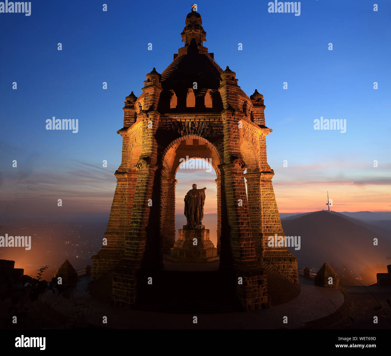 Porta denkmal Stockfotos und -bilder Kaufen - Alamy