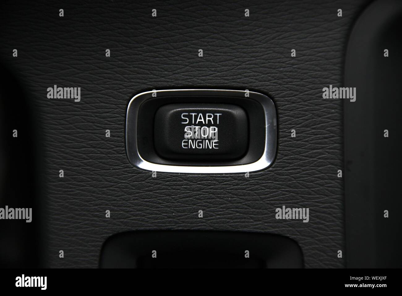 Start stop start stopp -Fotos und -Bildmaterial in hoher Auflösung – Alamy